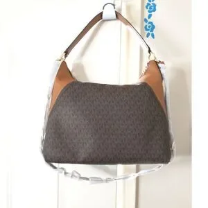 Michael Kors | Bags | New Michael Kors Mk Signature Logo Aria Large ...
